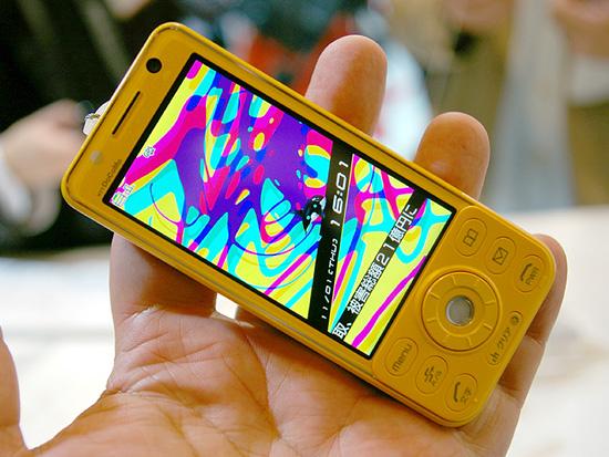 三菱NTT Docomo定制3G手机D905i精美图赏(4)_手机_科技时代_新浪网