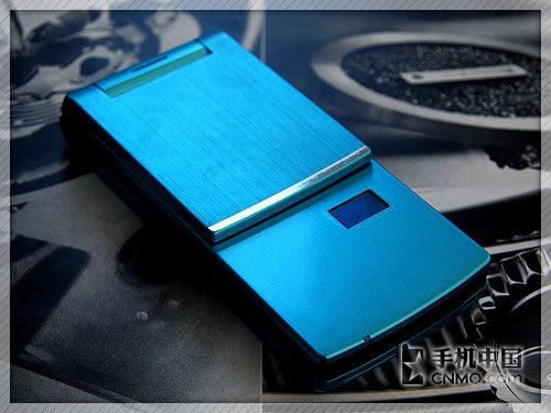 AQUOS液晶屏 夏普旗舰手机920SH唯美图赏_手机_科技时代_新浪网