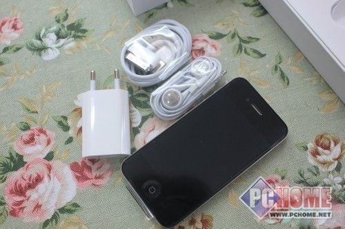 武汉迎暴雨 iPhone4 8g电信版仅2588_手机_科技时代_新浪网