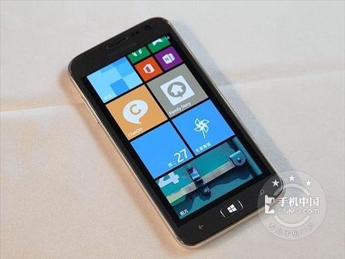 首款WP8旗舰 三星ATIV S行货即将上市|三星|ATIV|WP8_手机_科技时代_新浪网