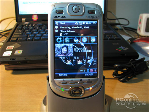 不足千元智能机等你出手 HTC D700仅980_手机_科技时代_新浪网