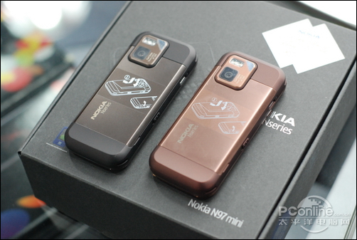 触控机王新低价 诺基亚N97 mini震撼2K8_手机_科技时代_新浪网