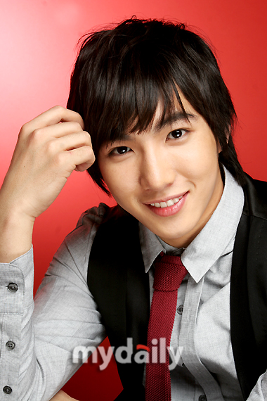 歌手金钟旭，SG wannabe获MKMF OST奖_影音娱乐_新浪网