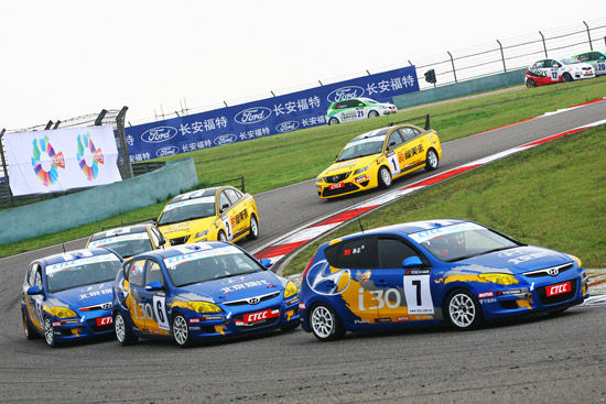 CTCC孙正驾驶现代i30夺冠 繁忙的一周对结果满意_赛车频道_新浪竞技风暴_新浪网