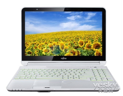 典雅时尚白 富士通LH772笔记本报5499元|富士通|LH772|时尚_笔记本_科技时代_新浪网