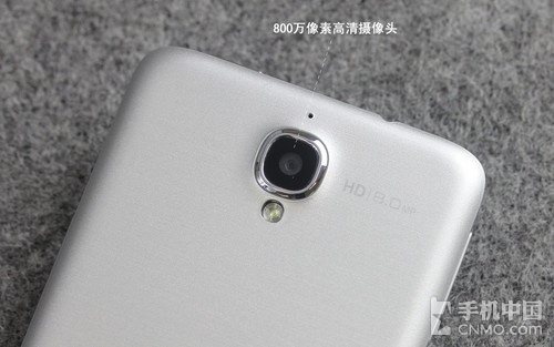 4.7英寸超大屏纤薄双核 TCL S820评测_手机_科技时代_新浪网