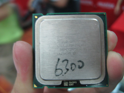 尾货大甩卖 英特尔酷睿2双核E6300处理器_硬件_科技时代_新浪网
