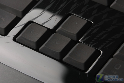 惠普与雷蛇联姻?测VoodooDNA混血键盘_硬件_科技时代_新浪网