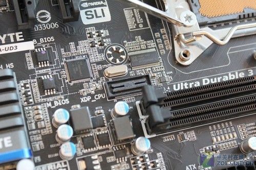 精品体验:最速感受技嘉X79的迷人魅力_硬件_科技时代_新浪网