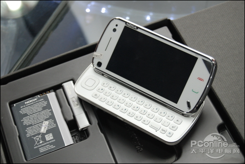 诺基亚旗舰!N97港版报价2470元_手机_科技时代_新浪网