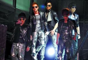 MIC男团宣布出道 携首张EP亮相(图)_影音娱乐_新浪网