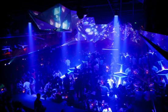 MOOK Club携手BIS共享悦舞狂欢_尚品频道_新浪网