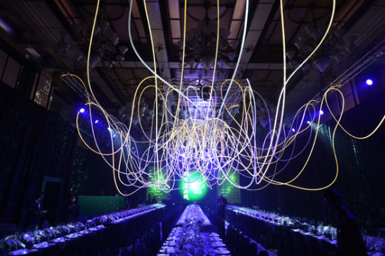 芭莎艺术之夜香港隆重举行|芭莎|艺术|晚宴_新浪女性_新浪网