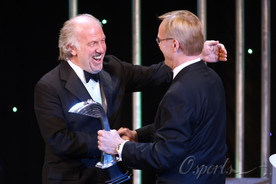 本田F1潜在买家首次答问 理查兹：我不会仓促行事 - ＝风驰电掣＝ 足球吧